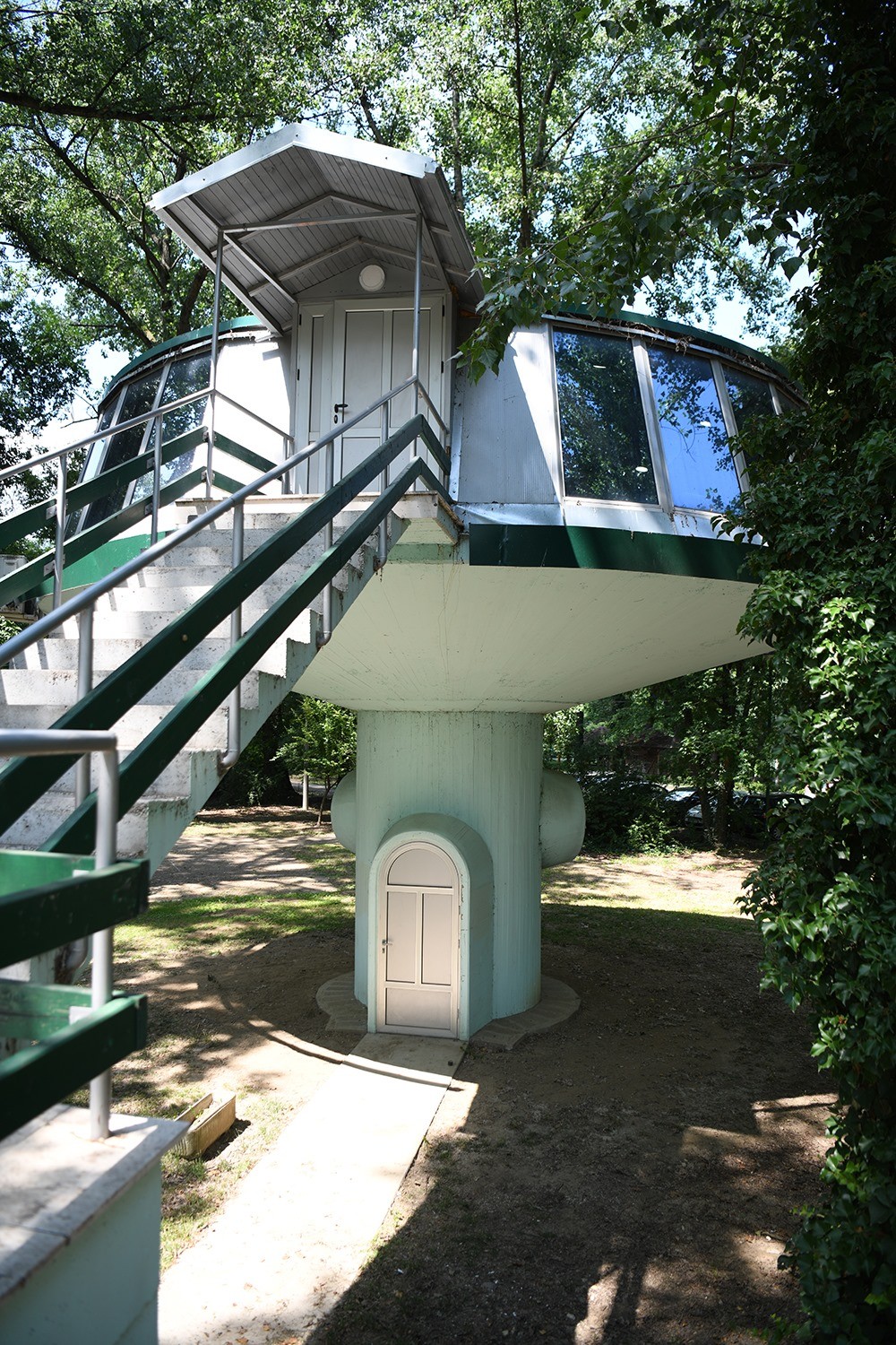 ArhiArtTour-a walk through the architectural heritage of Belgrade ...